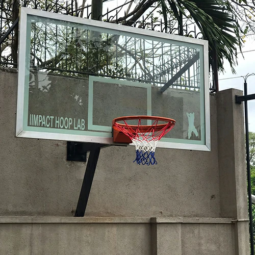 IImpact Hoop Lab backboard and Rim